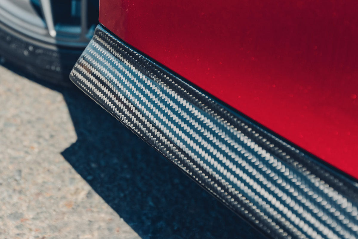 Carbon Fiber vs ABS Side Skirts – Feral Industries